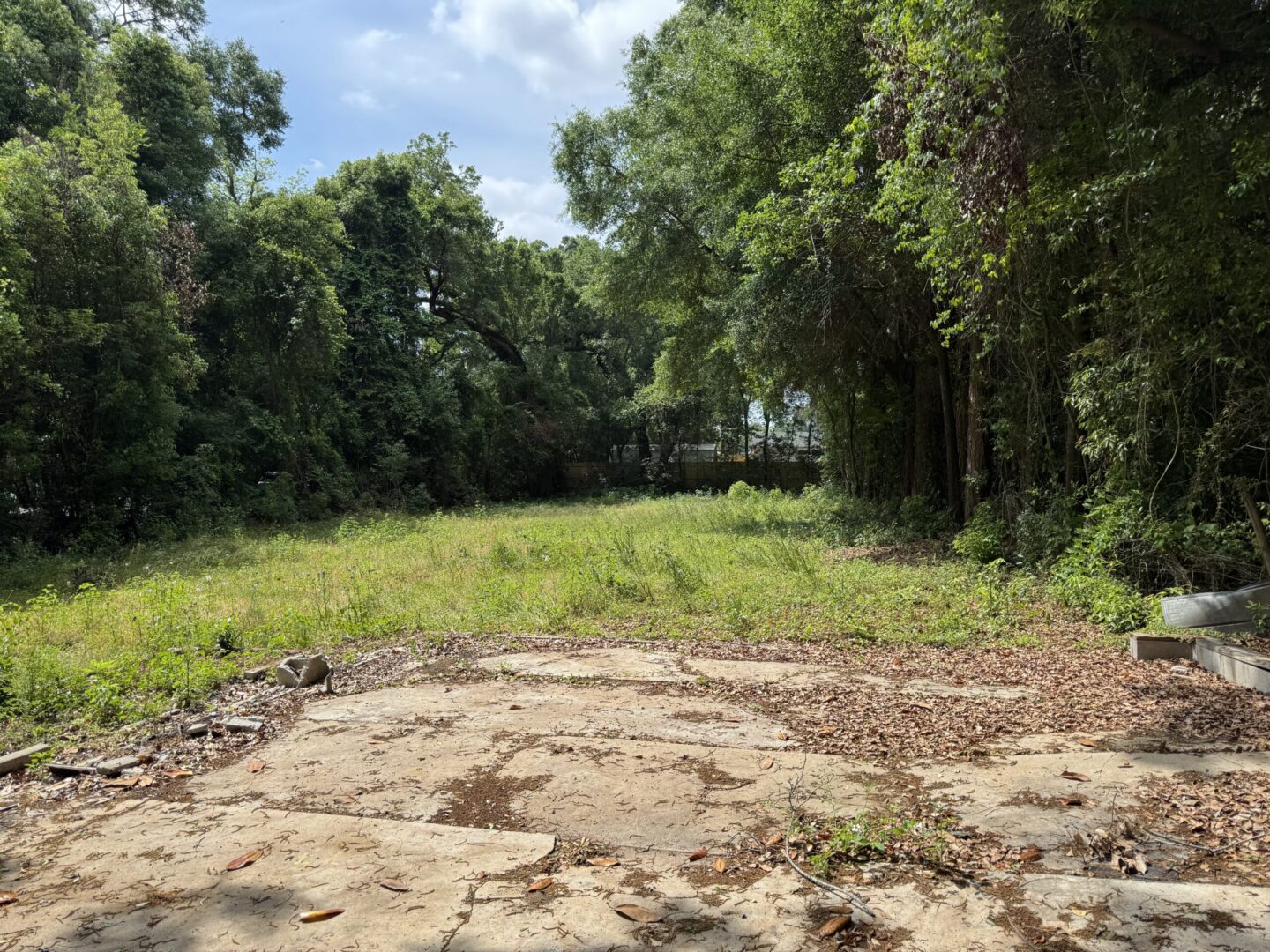 BATES ESTATE – Barfield Auctions